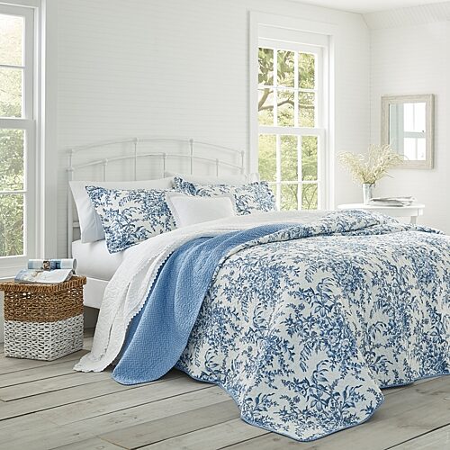Click here for Laura Ashley Bedford Quilt Set  One Size  Blue prices
