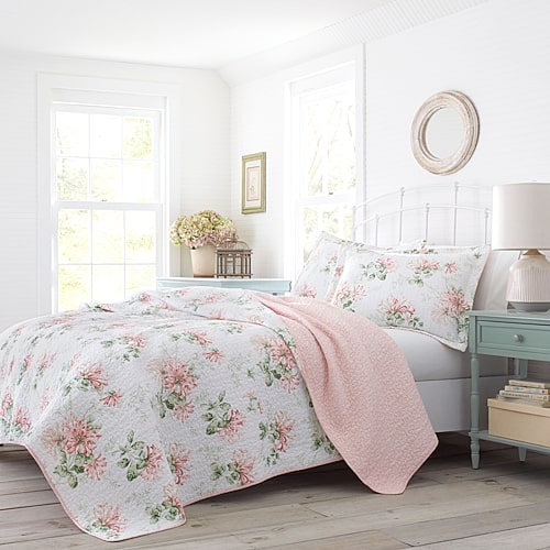 Laura Ashley(R) Honeysuckle 136 Thread Count Reversible Quilt Set