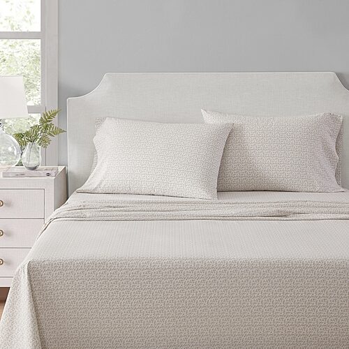 Click here for Martha Stewart Core Leaves Sheet Set prices