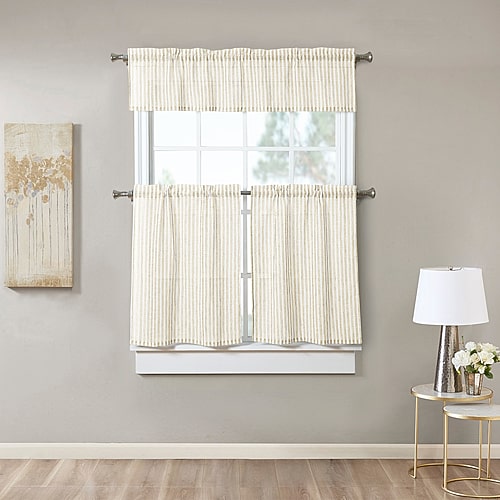 Click here for Stratford Park Greta 3-pc. Rod Pocket Window Tier... prices