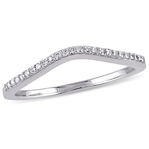 Click here for Womens 1/10 CT. T.W. Natural White Diamond 10K Gol... prices