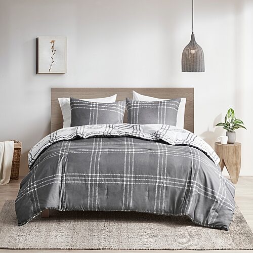 Intelligent Design Pike Plaid Reversible Comforter Set  Twin/Twin Xl - White  Gray