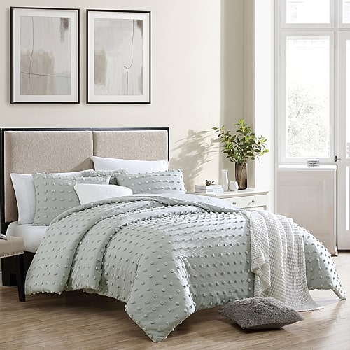 Click here for Swift Home Pom Pom Jacquard 3pc. Comforter Set prices
