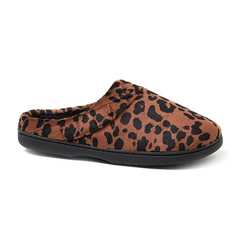 Click here for Dearfoams Womens Darcy Velour Clog With Quilted Cu... prices