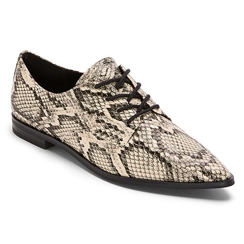 Click here for Worthington Ingalls Womens Pointed Closed Toe Oxfo... prices