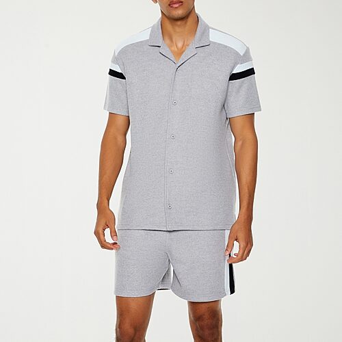 Click here for Forever 21 Mens Short Sleeve Striped Button-Down S... prices