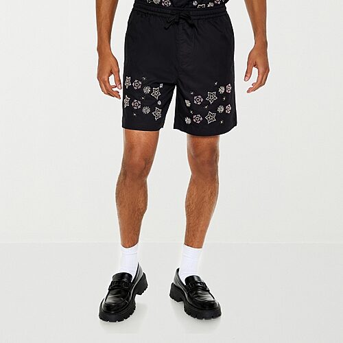 Click here for Forever 21 Mens 7 Pull-On Short  Xx-large  Black prices