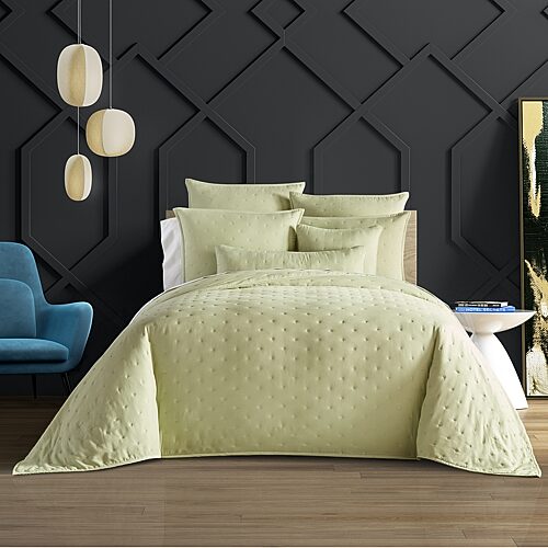 Click here for J. Queen New York Vesper 3pc. Quilt Set prices