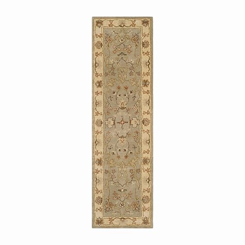 Click here for Safavieh Marlyne Traditional Area Rug  One Size  M... prices