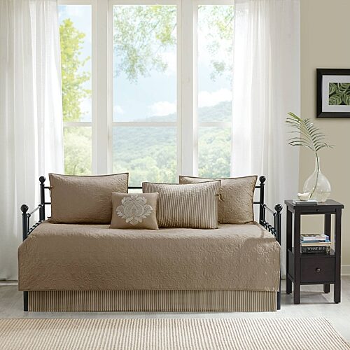 Click here for Madison Park Quebec Reversible 6-Pc. Quilt Set  Da... prices