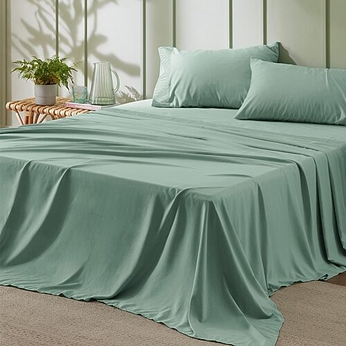 Click here for Bedsure Breathable & Cooling Easy Care Polyester M... prices