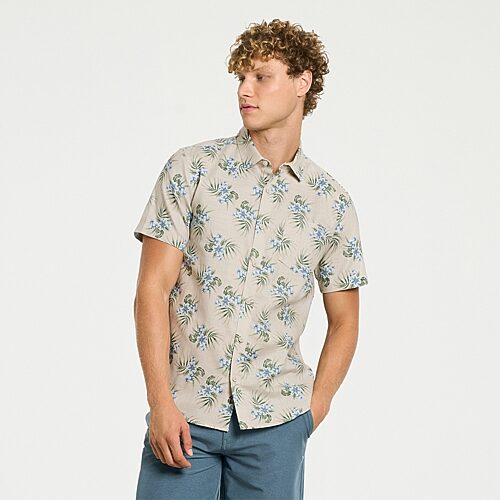 Click here for Hurley Mens Short Sleeve Regular Fit Button-Down S... prices
