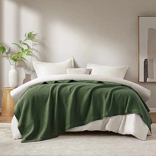 Click here for Madison Park Waffle Weave Cotton Blanket  Twin - O... prices