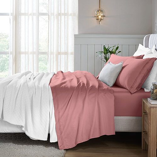 Click here for Superior 650 Thread Count Solid Deep Pocket Sheet... prices