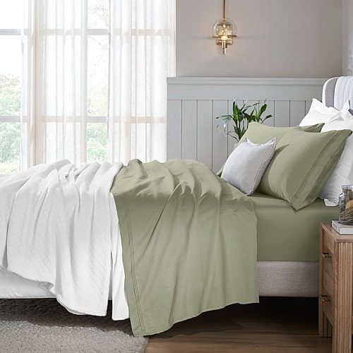 Click here for Superior 650 Thread Count Solid Deep Pocket Sheet... prices