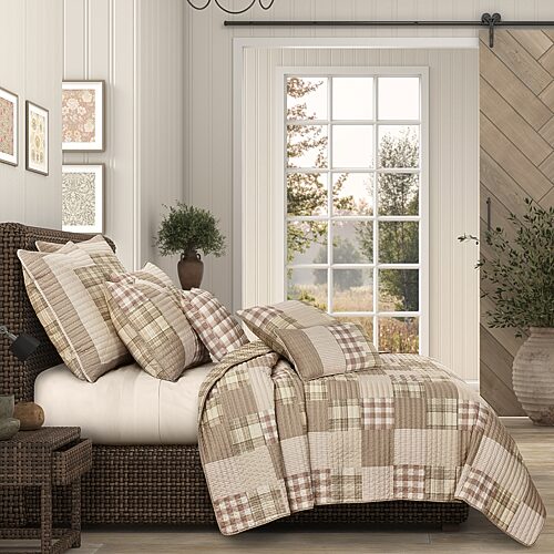 Click here for Piper & Wright Mayfair Cotton Quilt  King/Californ... prices