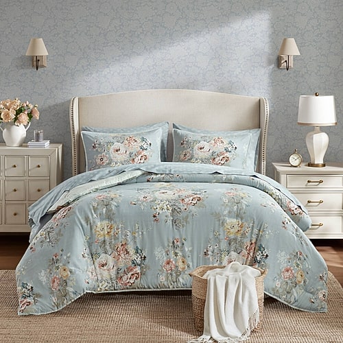 Click here for Madison Park Essentials Heather Vintage Floral 5-P... prices