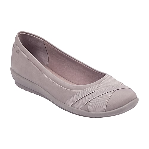 Click here for Womens Easy Spirit Acasia3 Comfort Flats prices