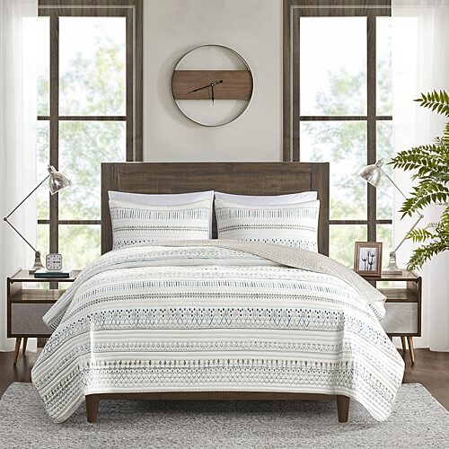 Click here for Madison Park Fraser Reversible Printed Microfiber... prices