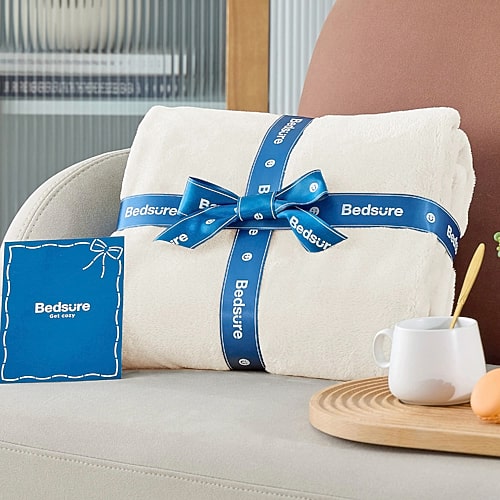 Click here for Bedsure Soft Fuzzy Winter Washable Throw  One Size... prices