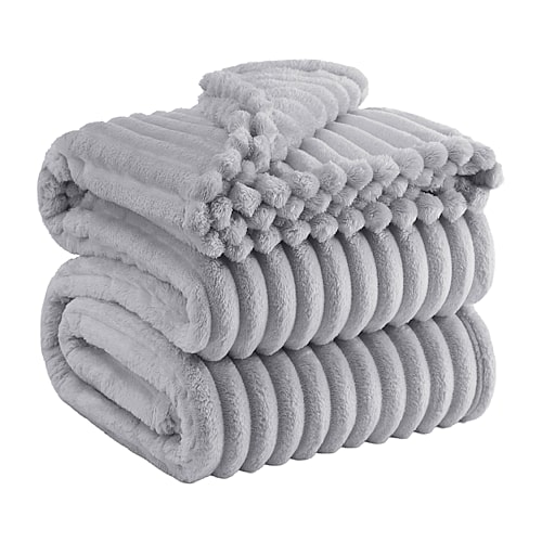 Click here for Bedsure Gentlesoft Fall Washable Throw  One Size... prices