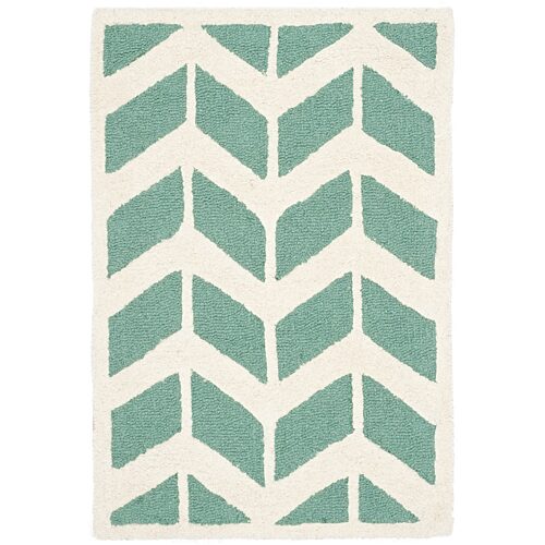Click here for Safavieh Darius Chevron Area Rug  One Size  Green prices