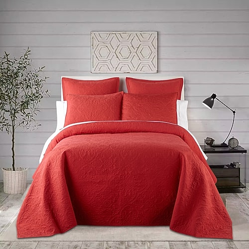 Click here for Home Expressions Harper Bedspread  One Size  Red prices