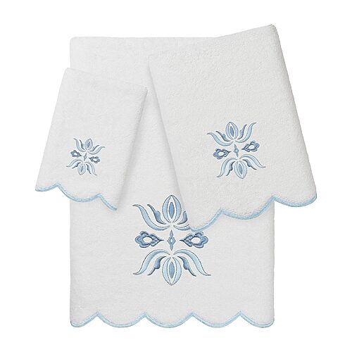 Click here for Linum Home Textiles Flower Crest Scallop 3-pc. Qui... prices