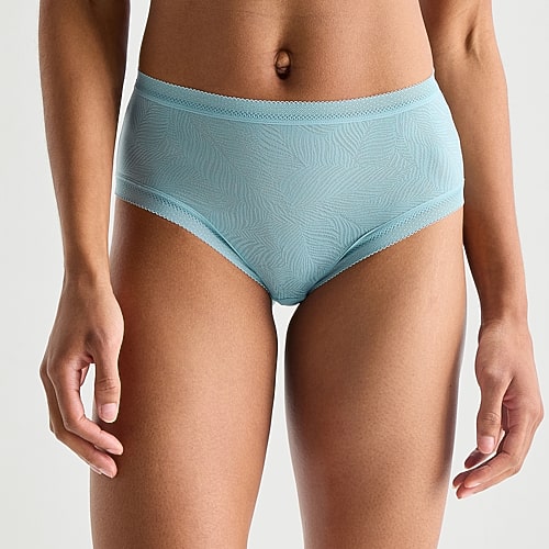 Click here for Ambrielle Smooth Lace Brief Panty  Xx-large  Blue prices