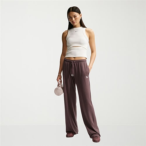 Click here for Nike Womens Drawstring Waist Lightweight Moisture... prices