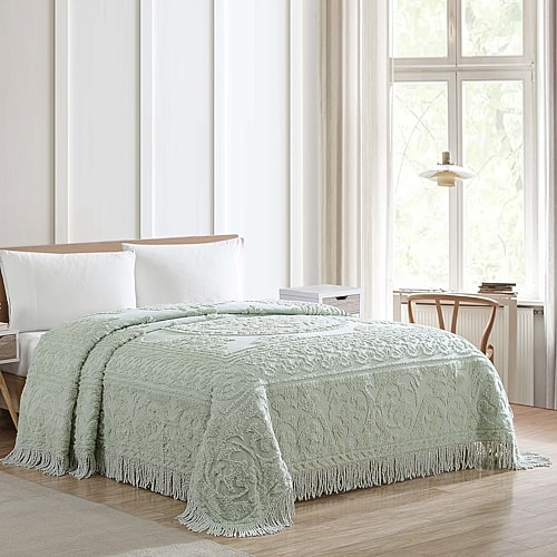 Click here for Beatrice Home Fashions Medallion Embellished Bedsp... prices