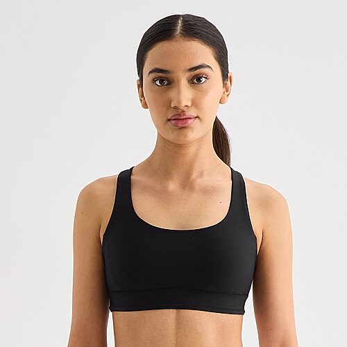 Click here for Xersion EverContour+ Womens Medium Support Sports... prices