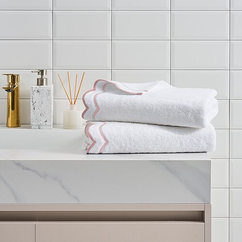 Click here for Peri Home Scallop 2-pc. Bordered Bath Towel  One S... prices