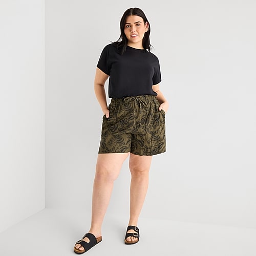 Click here for a.n.a Womens Plus High Rise 5 Pull-On Short  1x  G... prices