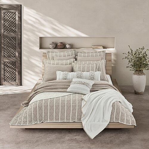 Click here for White Sand Playa Cotton Coverlet  King/California... prices