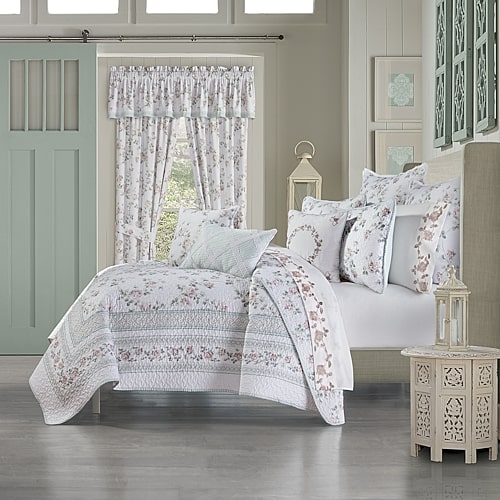 Click here for Royal Court Rialto 3pc. Quilt Set prices