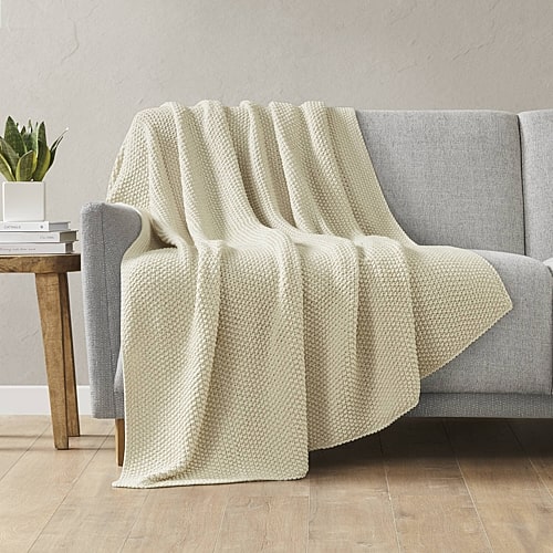 Ink+Ivy Bree Knit Throw  50 x 60 - Ivory