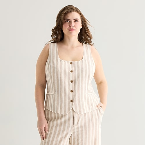 Click here for a.n.a Womens Plus Square Neck Sleeveless Vest  0x... prices