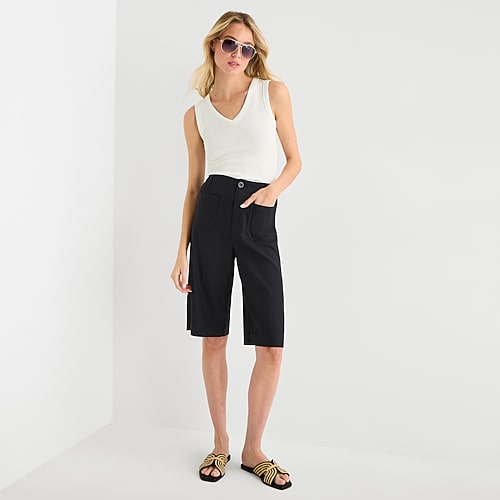 Click here for a.n.a Womens Linen Blend Patch Pocket Cropped Pant... prices