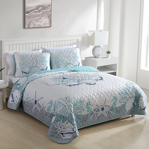 Click here for Carribbean Joe Coastal 3-Piece Quilt Set  King - B... prices