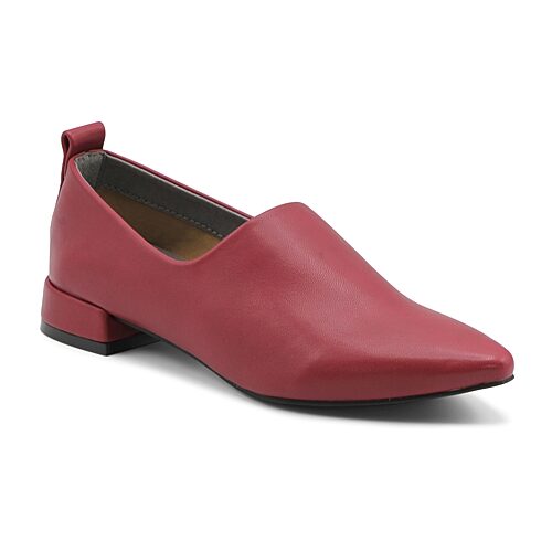 Click here for Mootsies Tootsies Bueno Womens Pointed Closed Toe... prices