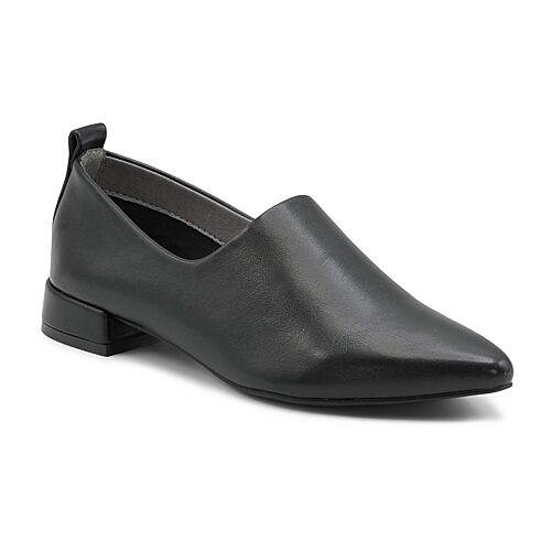 Click here for Mootsies Tootsies Bueno Womens Pointed Closed Toe... prices