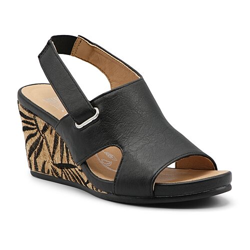 Click here for Mootsies Tootsies Womens Thadley Strap Sandals  7... prices