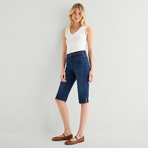 Click here for a.n.a Welt Pocket Womens High Rise Split Hem Cropp... prices