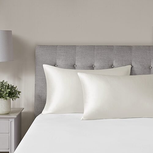 Click here for Madison Park 25-Momme Mulberry Silk Pillowcase  Qu... prices