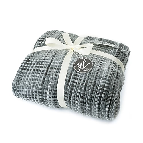Click here for Donna Sharp Heritage Reversible Midweight Throw  O... prices