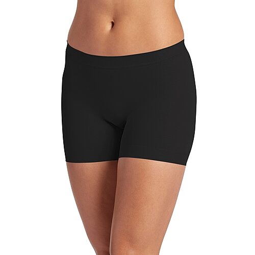 Click here for Jockey Skimmies Seamfree Ultralight Cooling Shorti... prices