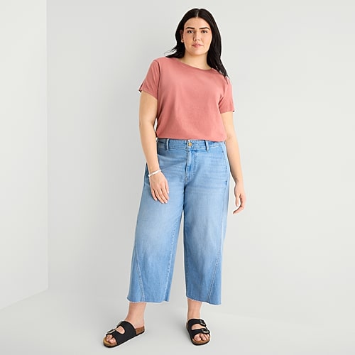 Click here for a.n.a Womens - Plus High Rise Frayed Hem Cropped J... prices