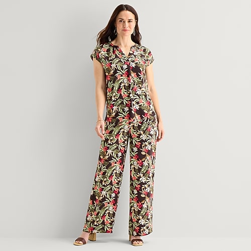 Click here for Liz Claiborne Womens Straight Mid Rise Pull-On Pan... prices