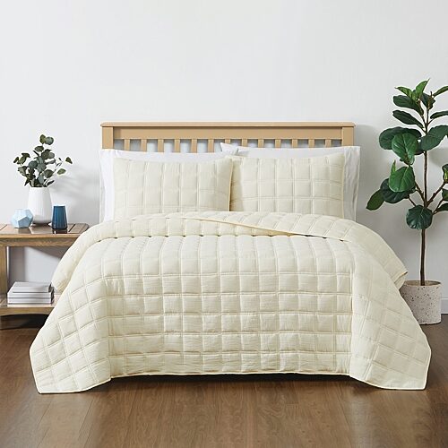 Truly Soft Cozy Gauze Quilt Set  One Size  Yellow